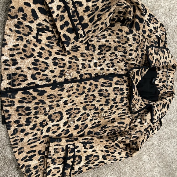 Jackets & Coats | White House Black Market Leopard Print Topper | Poshmark